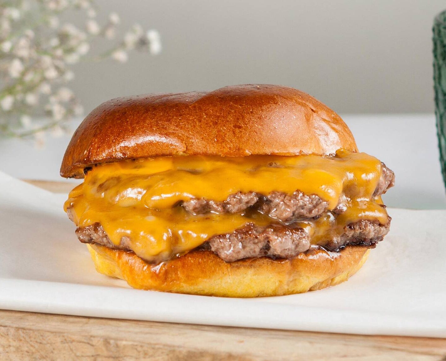THE SMASH BURGER - LUX&BURG